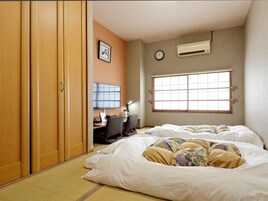 Quarto tradicional, para não fumantes (Japanese Style) | Escrivaninha, cortinas blackout, ferros/tábuas de passar roupa