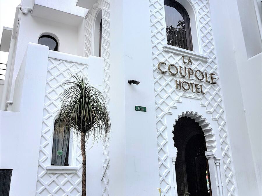 Fachada da propriedade