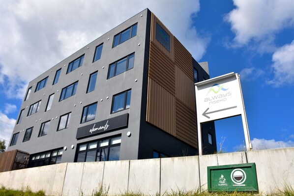 Fachada da propriedade