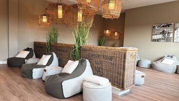 Sauna, banho turco, tratamentos corporais, massagens pré-natais