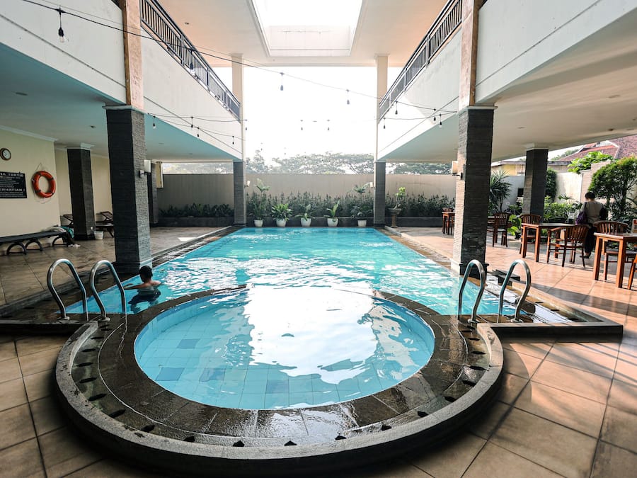 Piscina