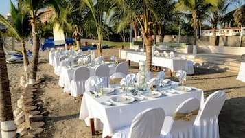 Espaço exterior para banquetes