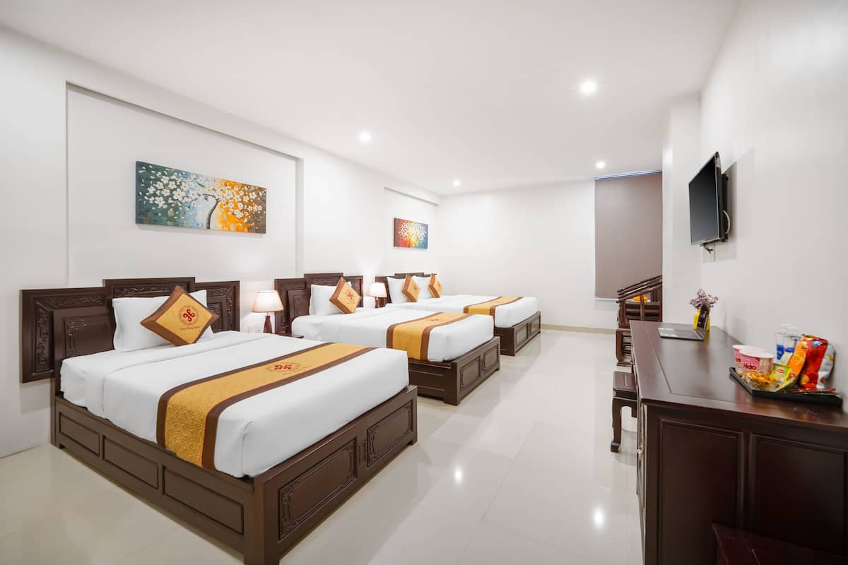 Roupa hipoalergénica, minibar, com mobília individualizada, secretária