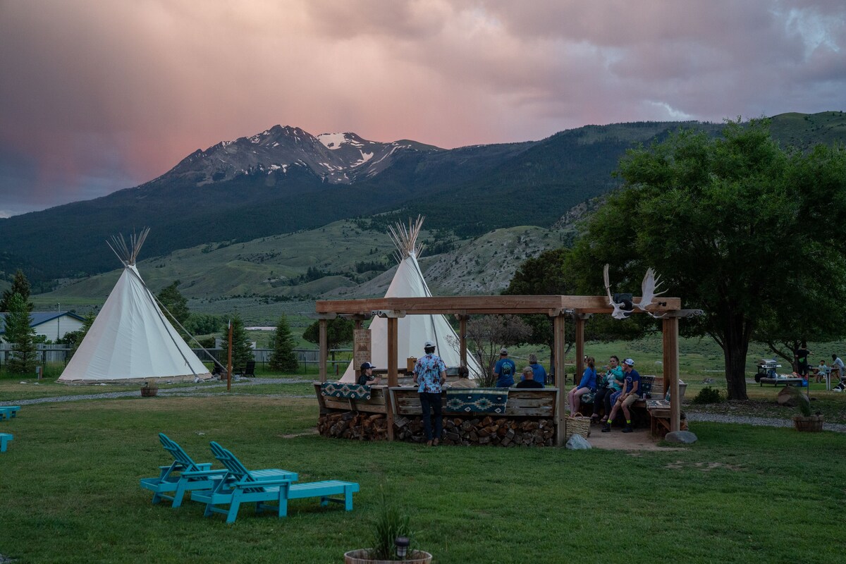 Dreamcatcher Tipi Hotel Reviews, Deals & Photos 2023 - Expedia