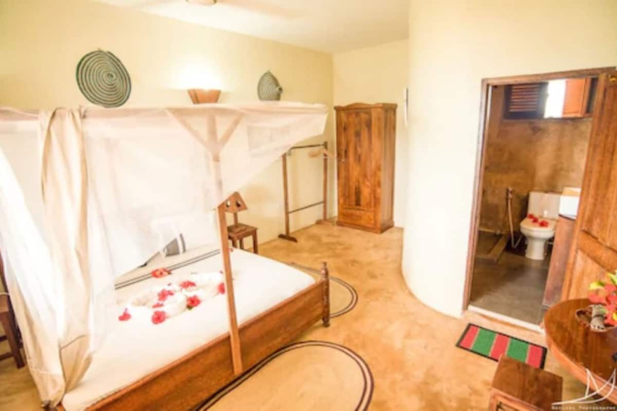 Quarto Duplo, vista para o mar | Minibar, camas desdobráveis, Wi-fi grátis, roupa de cama fornecida