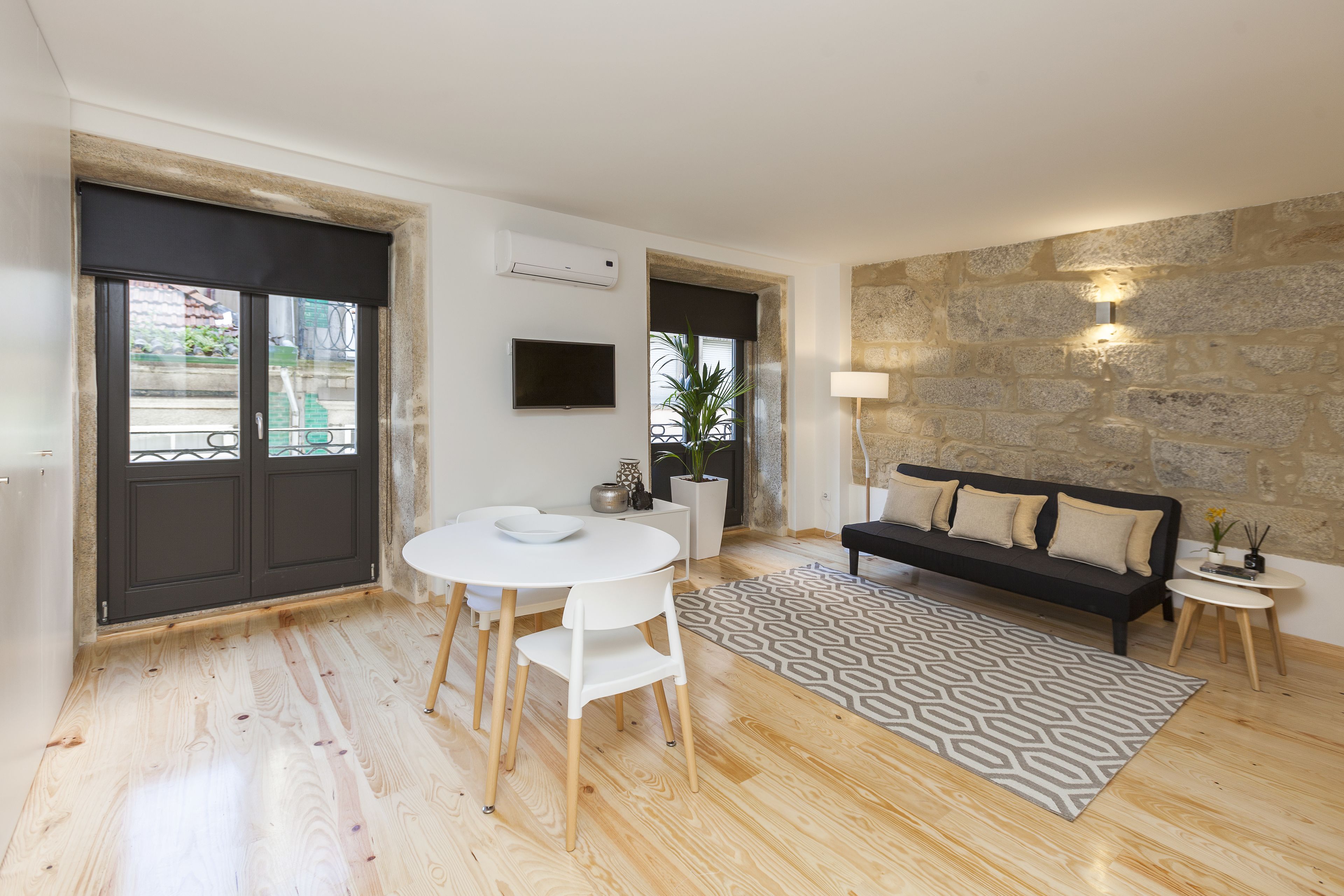 Estúdio Superior, Vista para a cidade | Sala de estar | TV de ecrã plano, filmes pagos 