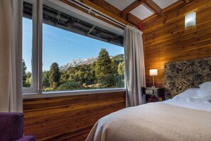 Quarto casal premium | Vista do quarto