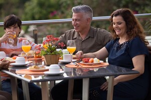 Café da manhã com buffet grátis todos os dias