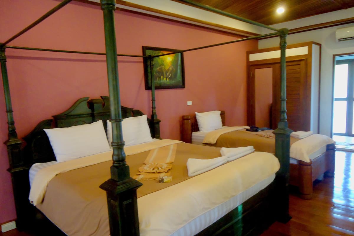 Quarto Familiar | Secretária, Wi-fi grátis