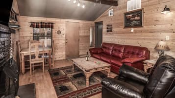 Cabana romântica, banheira de hidromassagem | 2 quartos, roupas de cama premium, individualmente decorados