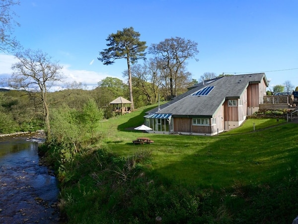 Black Burn Lodge - Northumberland