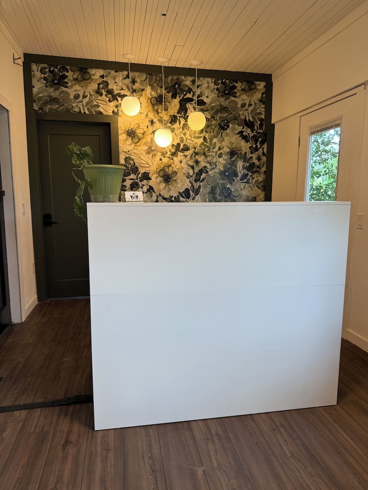 Chewelah Motel And Rv Park - Washington