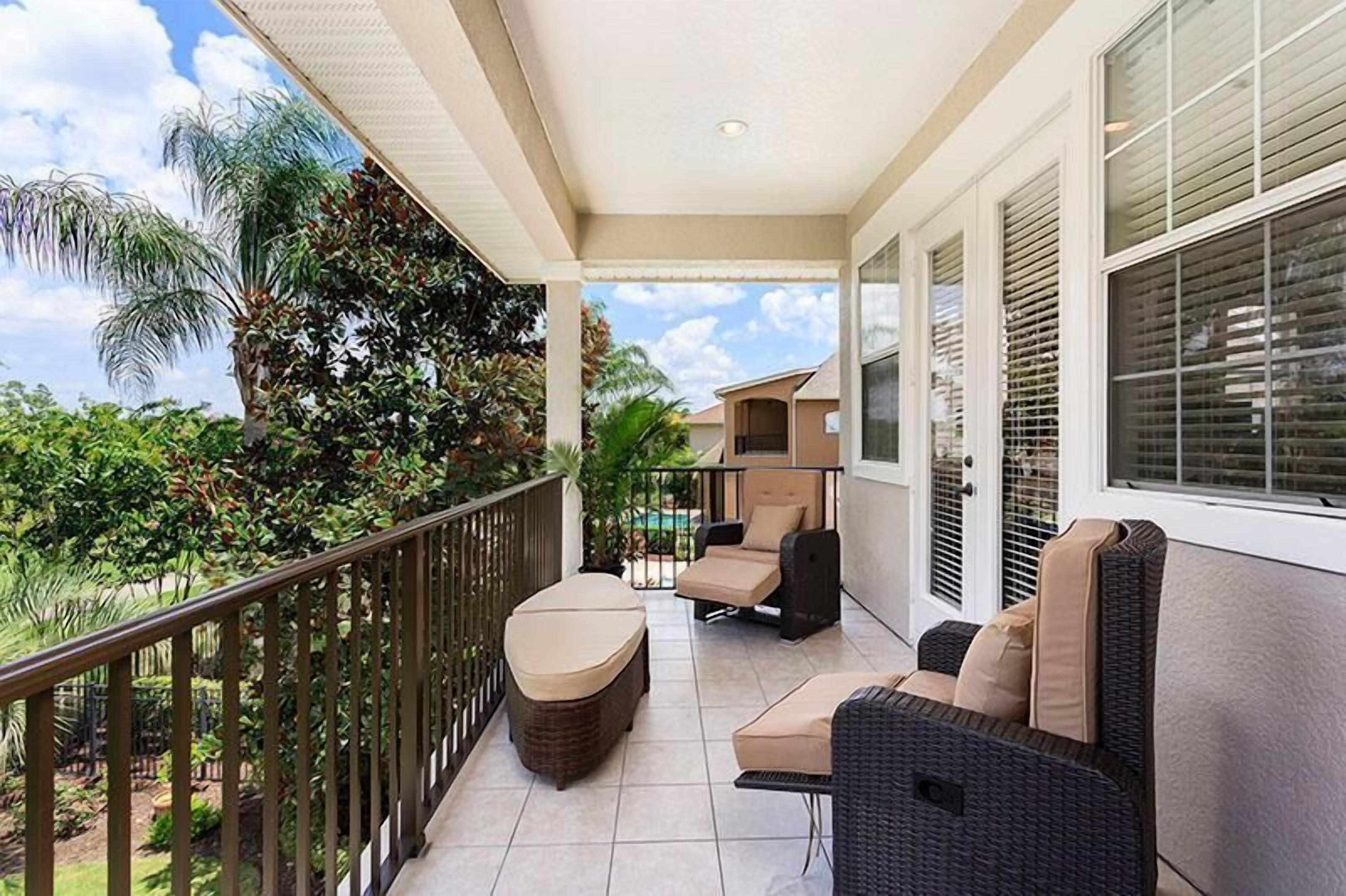 Villa Familiar, 6 quartos, vista para o campo de golfe, junto ao jardim | Varanda