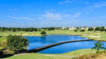 Villa Familiar, 5 quartos, vista para o campo de golfe, junto ao jardim | Golfe