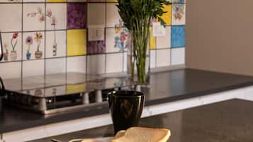 TV de tela plana 22 polegadas com canais digitais, TV