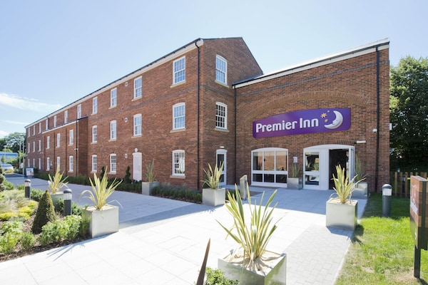 Premier Inn Farnham - Farnham