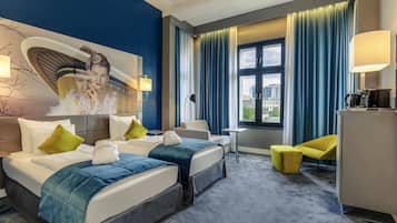 Quarto Privilege, Quarto Twin, várias camas | Roupa hipoalergénica, minibar, cofre no quarto