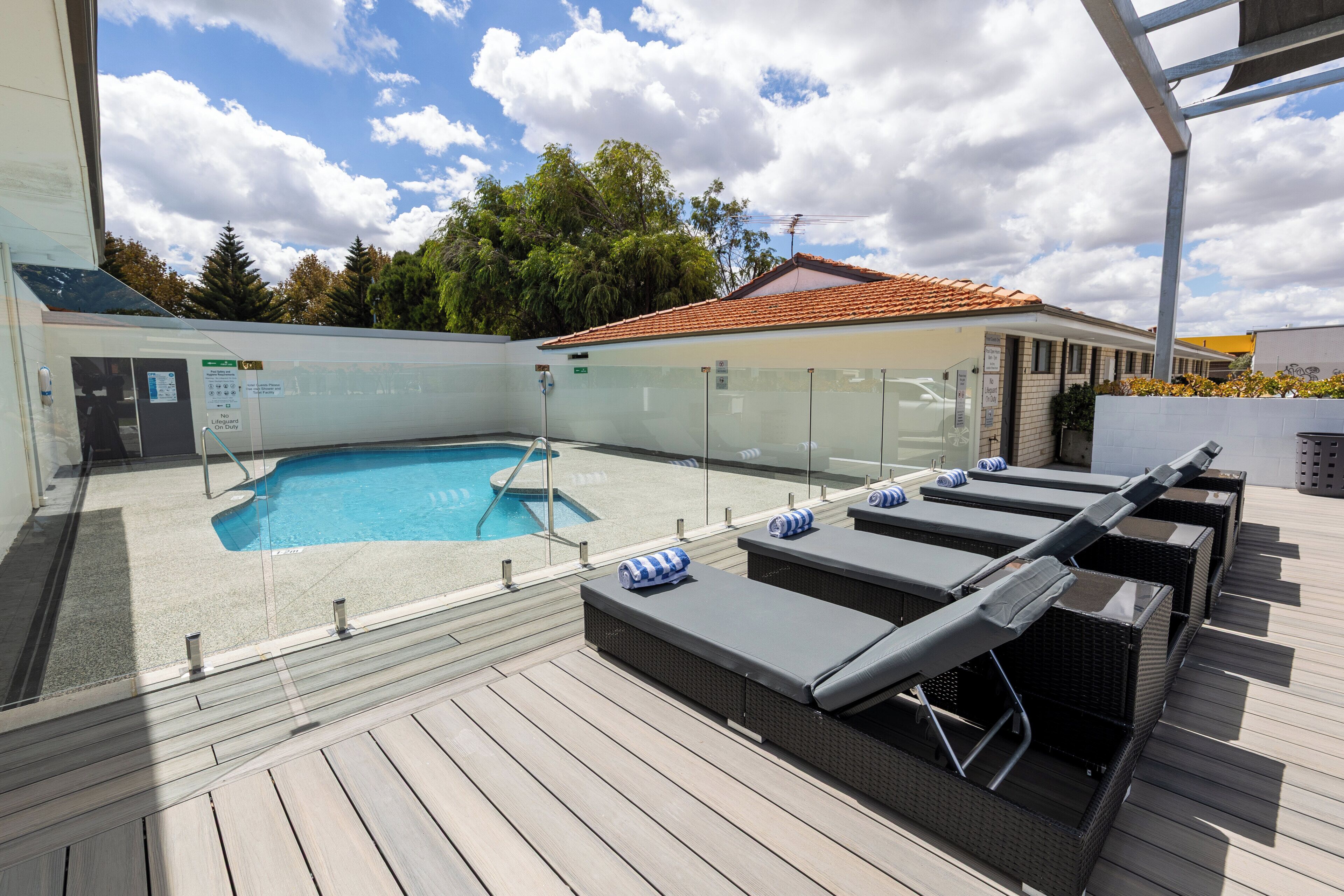 Piscina externa