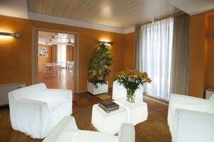 Sala de estar do lobby