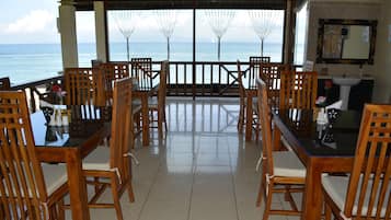 Café da manhã continental grátis todos os dias