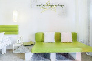 Quarto Deluxe | Secretária, camas desdobráveis, Wi-fi grátis, roupa de cama fornecida 