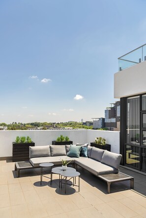 Penthouse Exclusiva, 3 quartos, não fumadores, Vista para a cidade | Terraço/pátio interior