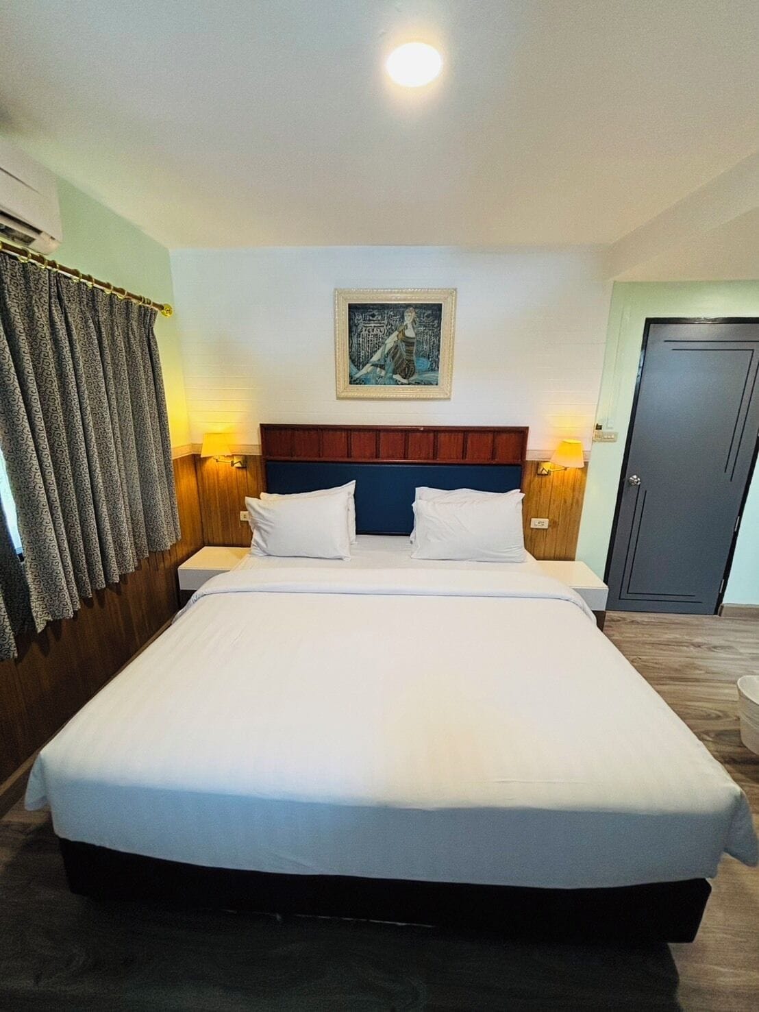 Bungalow | Espaço de trabalho para notebook, cortinas blackout, Wi-Fi de cortesia