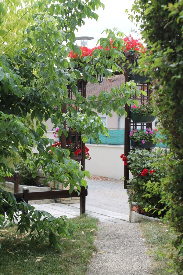 Beausejour Hotel - Chauvigny