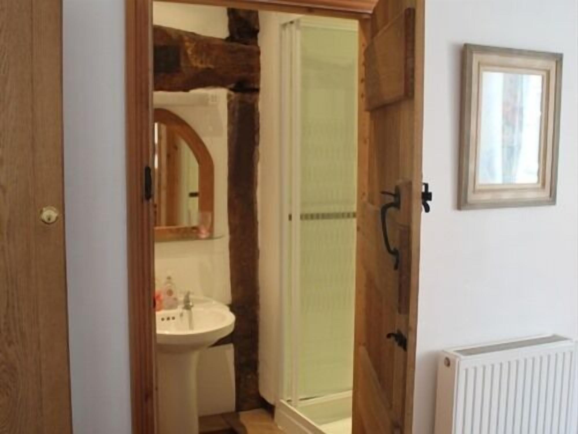 Quarto Duplo Standard, casa de banho anexa | Casa de banho