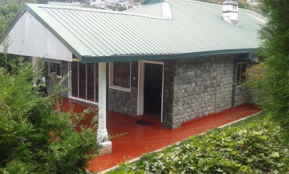 Stone Bungalow - Nuwara Eliya
