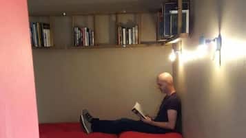 Cofre no quarto, Wi-fi grátis, roupa de cama fornecida