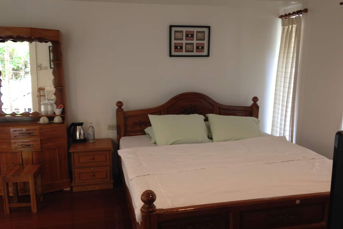 Quarto luxo | Escrivaninha, Wi-Fi de cortesia