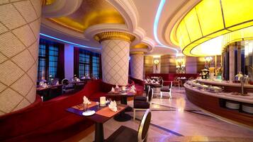 Pequeno-almoço tipo buffet diário (88 CNY por pessoa)