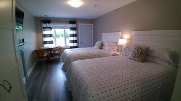 Quarto Superior, 2 camas queen-size | Wi-fi grátis, roupa de cama fornecida 