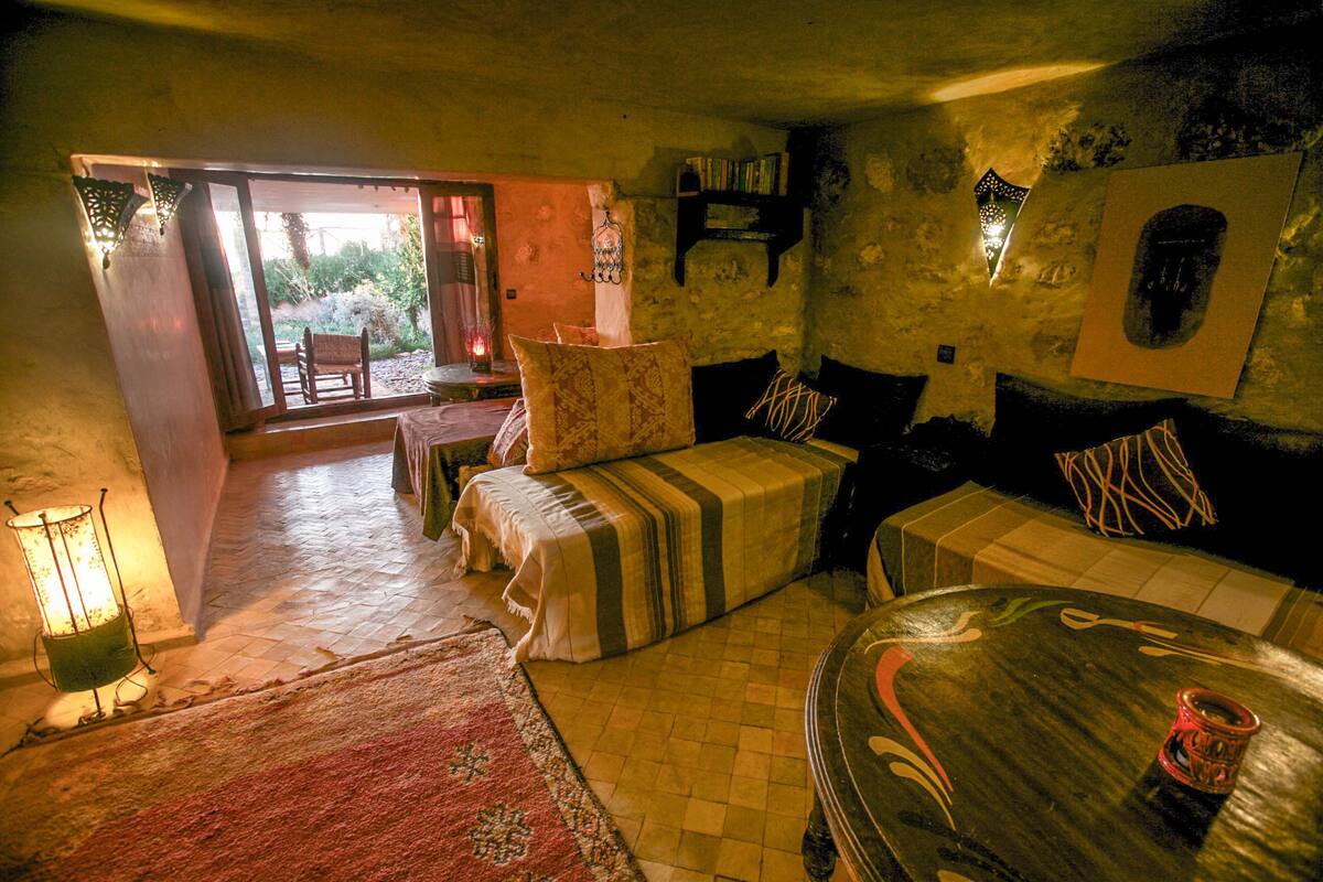 Suite Familiar, 2 casas de banho, junto ao jardim | Com decoração personalizada, com mobília individualizada 
