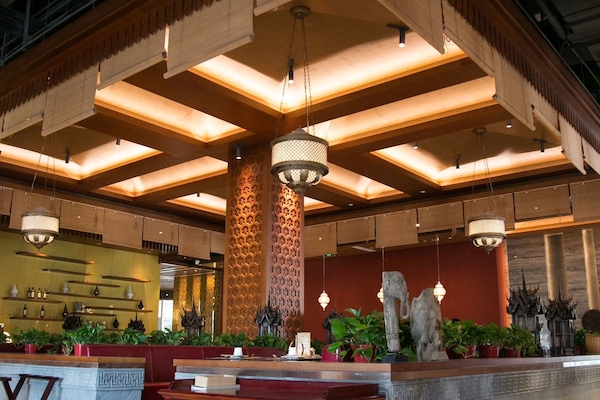 Café da manhã com buffet todos os dias mediante uma taxa