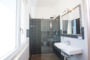 Suite Júnior, 1 quarto, varanda | Terraço/pátio interior