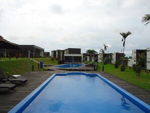 Piscina externa