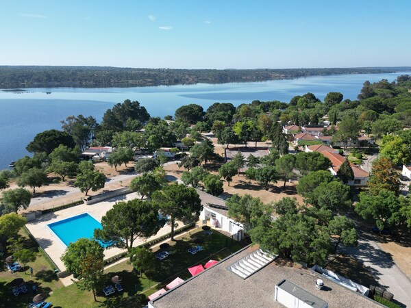 Parque De Campismo Orbitur Montargil - Portugal