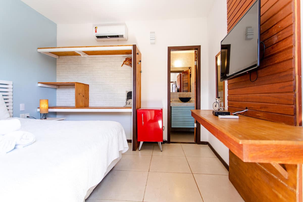 Roupa hipoalergénica, minibar, Wi-fi grátis 