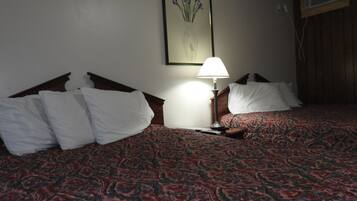 Quarto Comfort, 2 camas queen-size | Ferro/tábua de engomar, Wi-fi grátis, roupa de cama fornecida