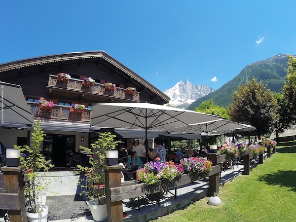 Chalet Hotel Le Castel - Chamonix-Mont-Blanc