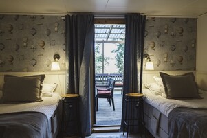 Small Twin Studio | Camas de colchão pillowtop, com decoração personalizada 