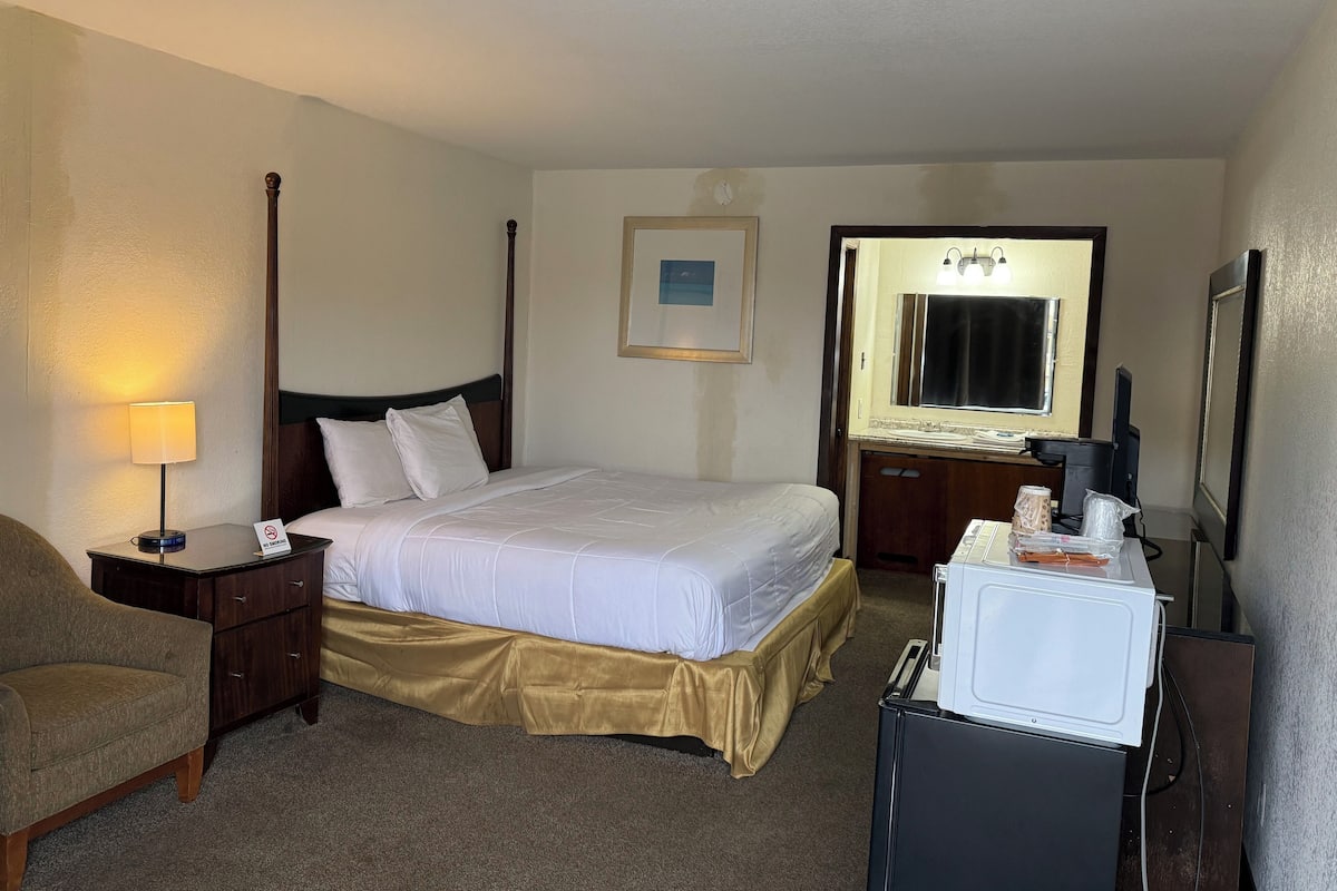 Quarto solteiro | Quartos à prova de som, Wi-Fi de cortesia, roupa de cama