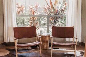 Tenda Deluxe, 1 cama king-size | Roupa de alta qualidade, Wi-fi grátis, roupa de cama fornecida 