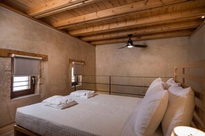 Casa Deluxe, 2 quartos (Akali) | 2 quartos, lençóis italianos Frette, cofre no quarto 