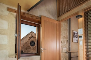 Casa luxo, 2 quartos (Ariadni) | Área de estar | TV de tela plana