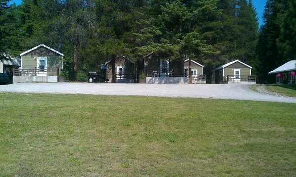 Evergreen Motel - Columbia Falls, MT