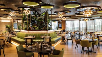 5 restaurantes, café da manhã, culinária italiana