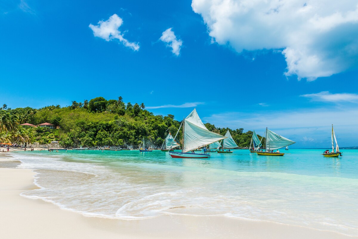 Abaka Bay Resort Reviews, Deals & Photos 2023 - Expedia